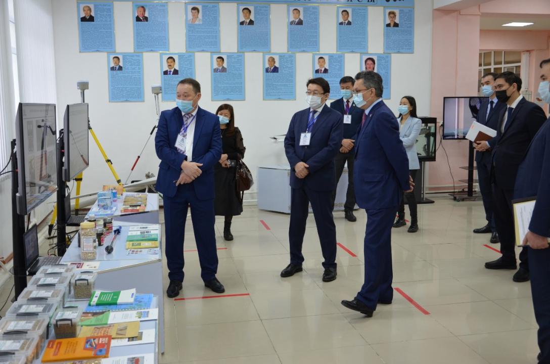 The Kazakh-Chinese Laboratory for Biological Safety received ...