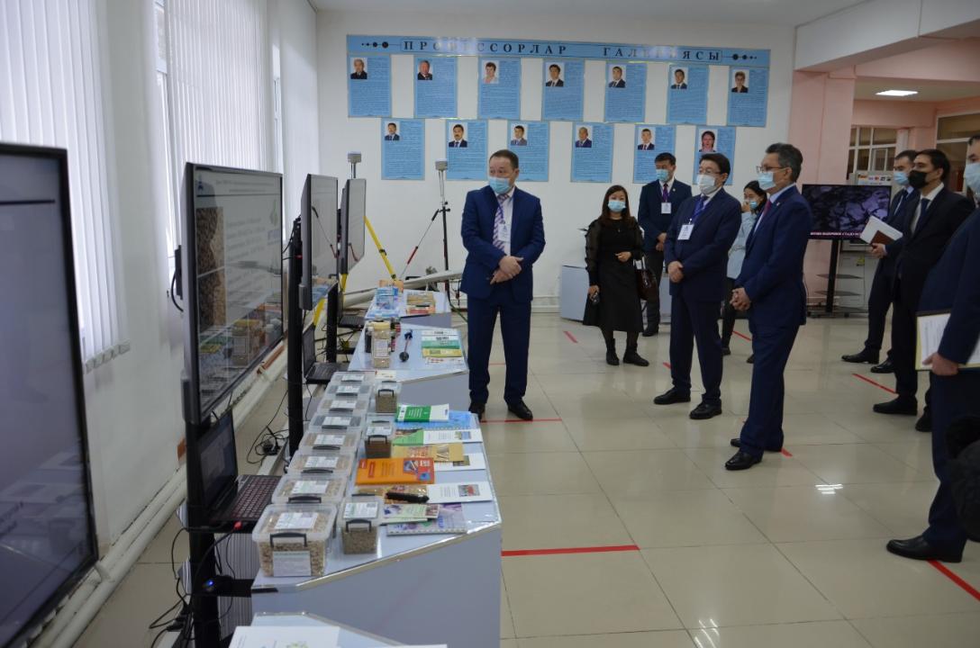 The Kazakh-Chinese Laboratory for Biological Safety received ...
